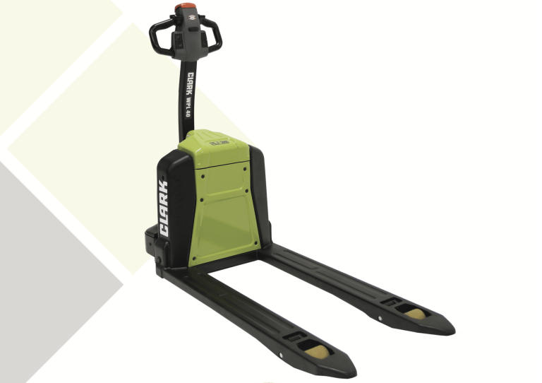 Clark – Maquinas y Montacargas Equiparse